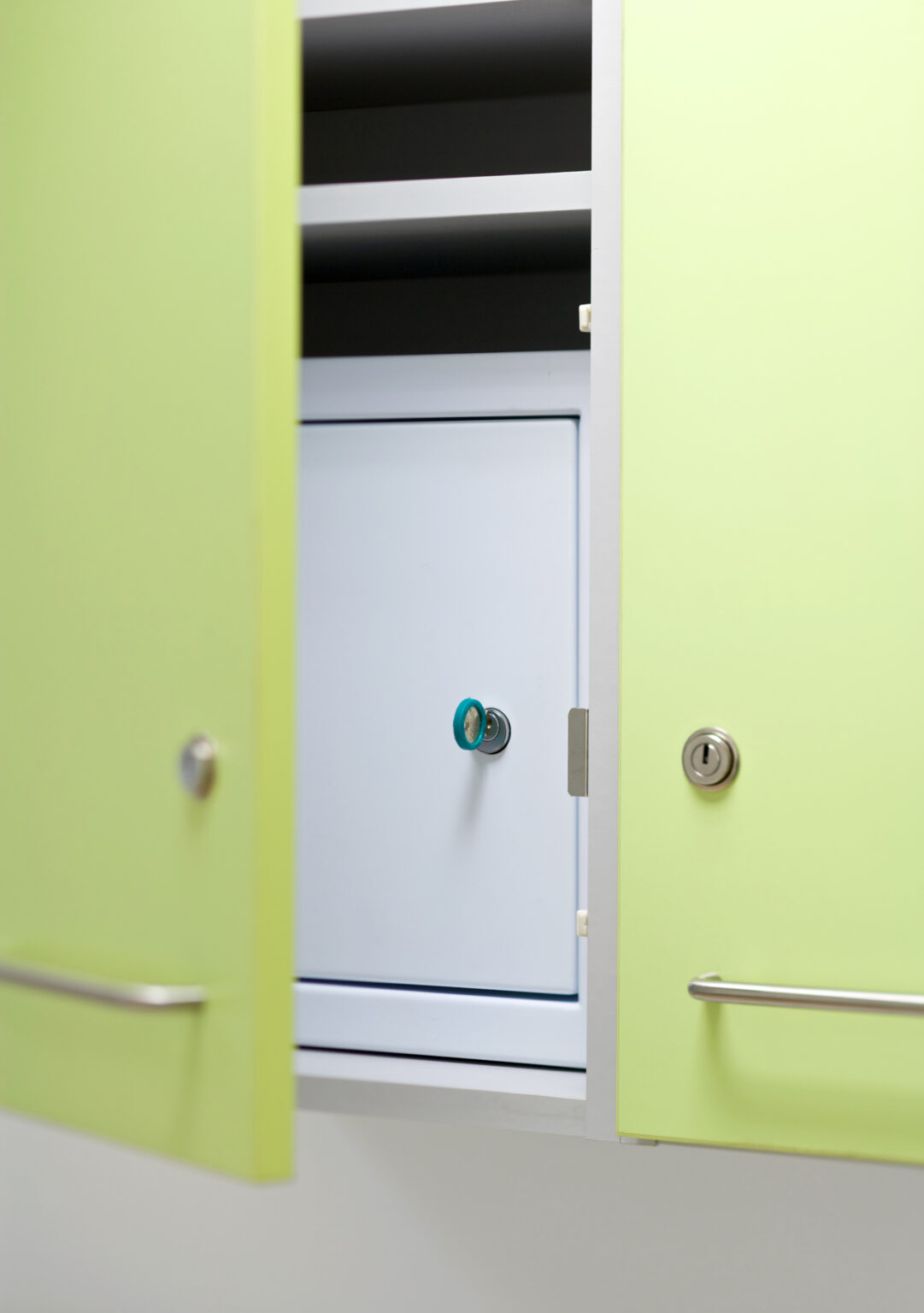 Systeméd Controlled Drugs Safes | shop.stirlingmedical.co.uk